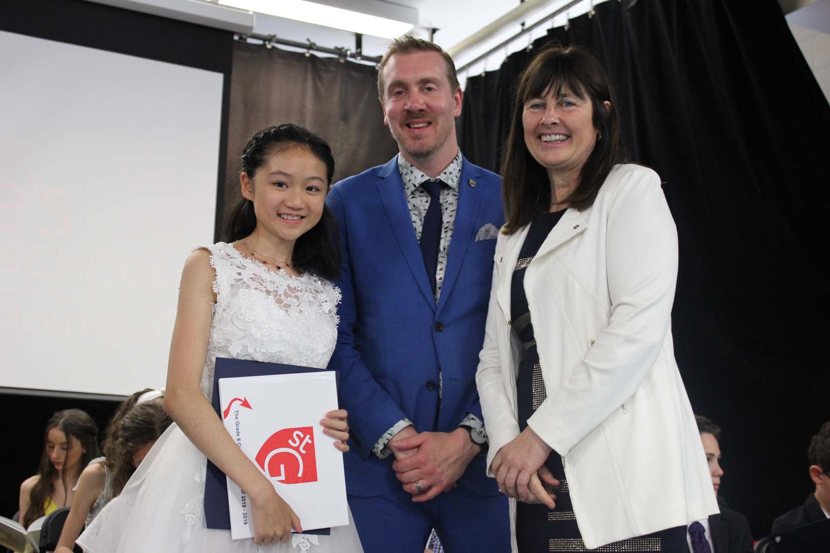 Grade 6 Graduation 2019 - St. George's School of Montreal