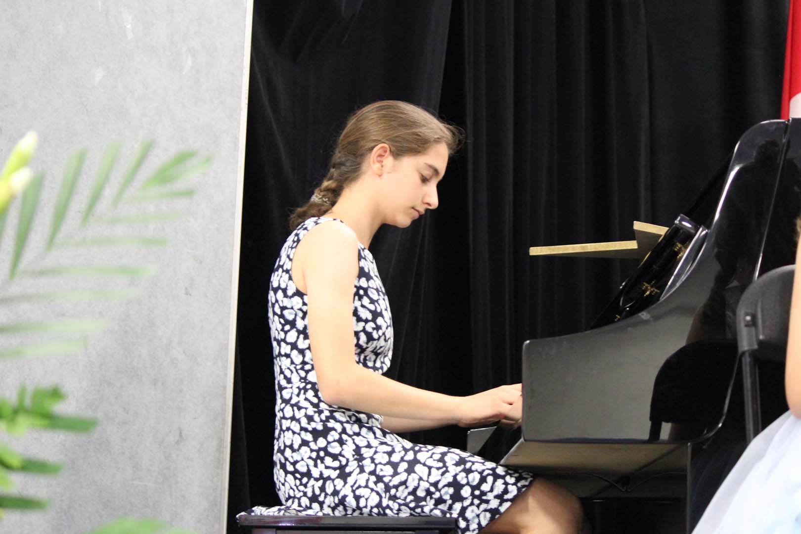 Grade 6 Graduation 2019 - St. George's School of Montreal
