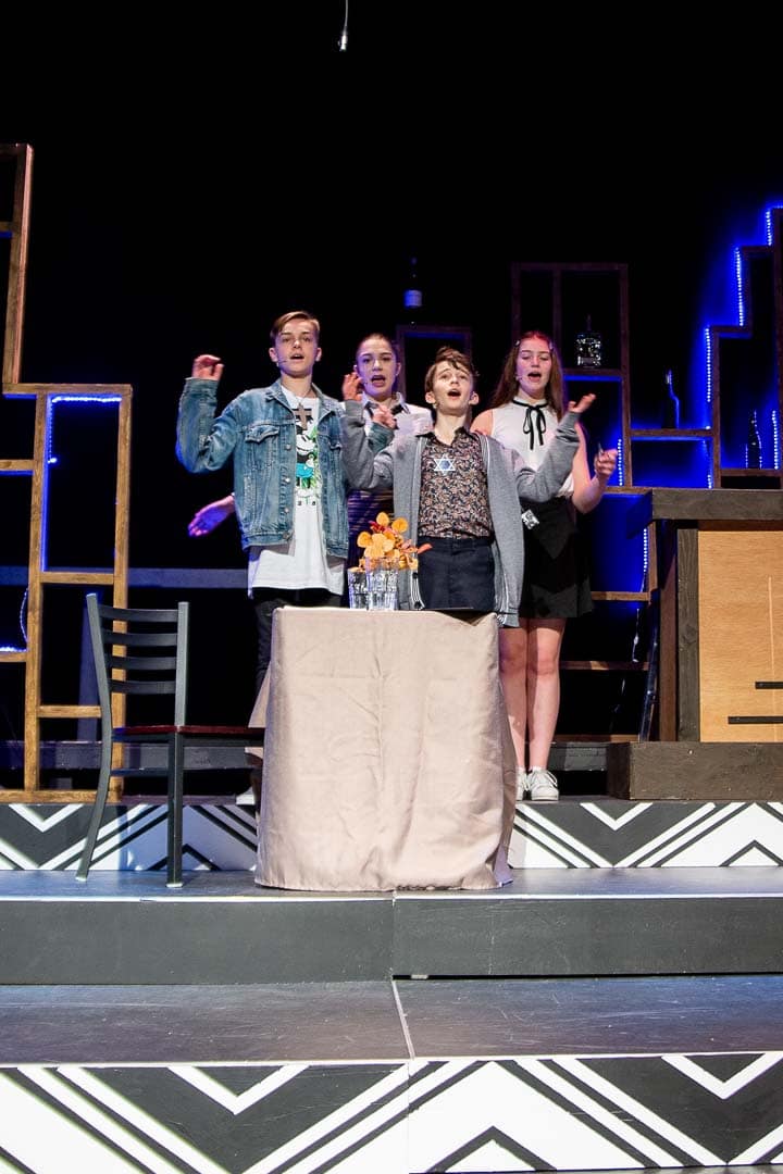 First Date – High School Musical (2019) - St. George's School of Montreal